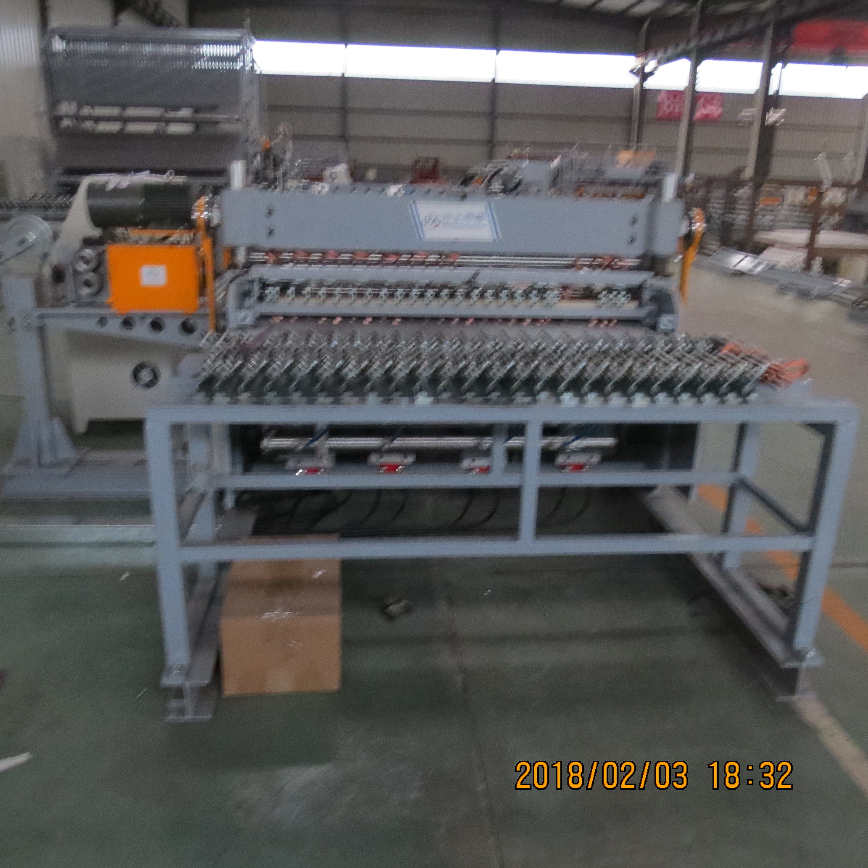 Pallet Racks Gi Wire Net Making Machine